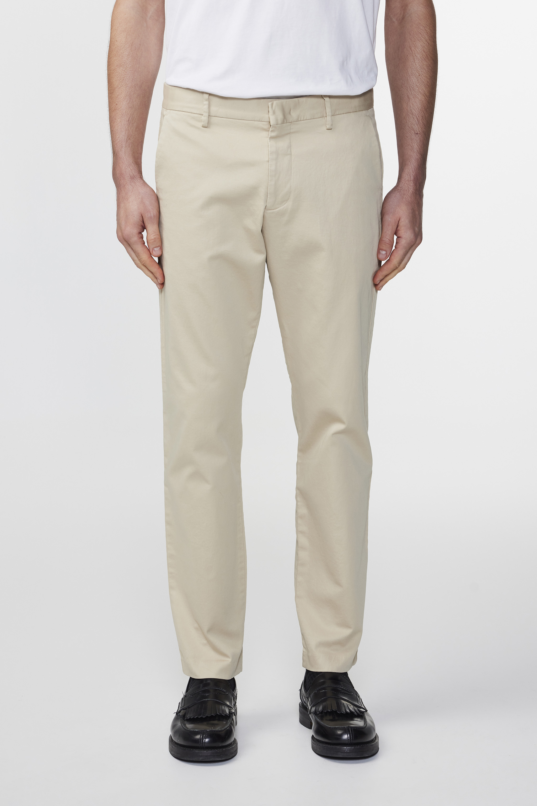 Theo 1420 men's chinos - Kit - Buy online at NN.07®