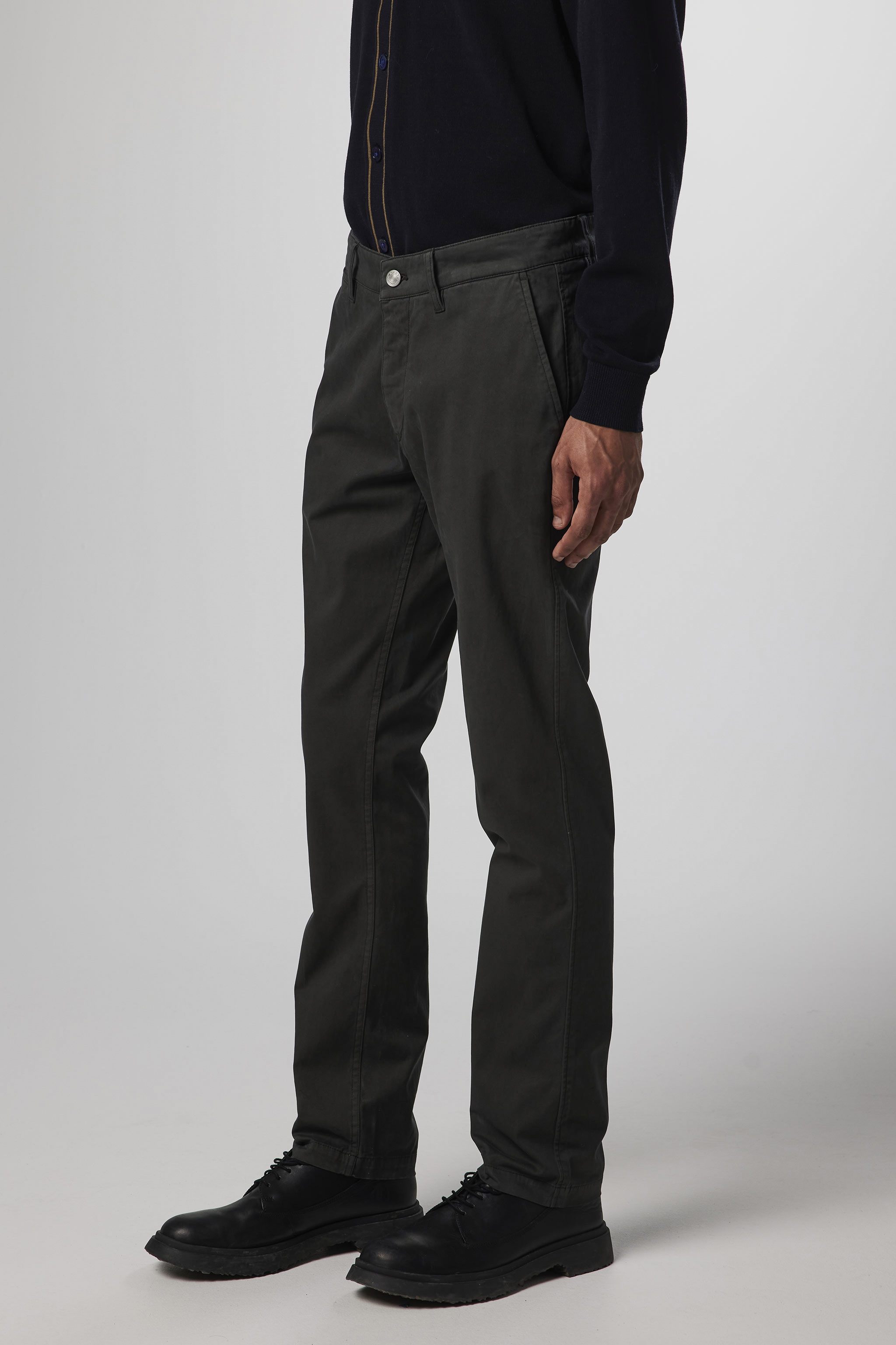 Essentials | NN07® Online Store